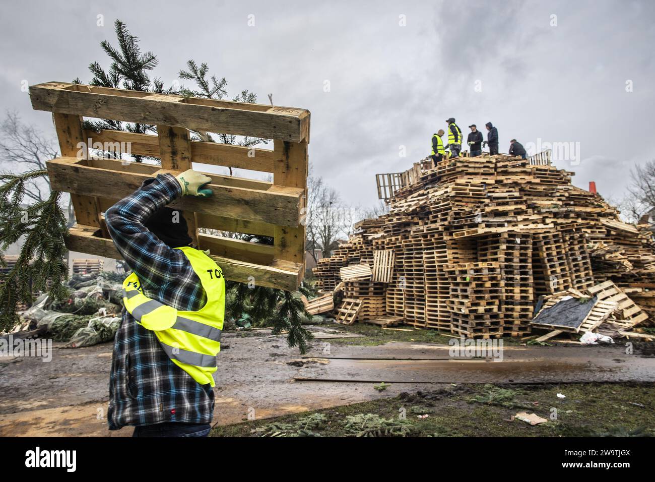 AMSTERDAM - Residents of the Floradorp district in Amsterdam-Noord are ...
