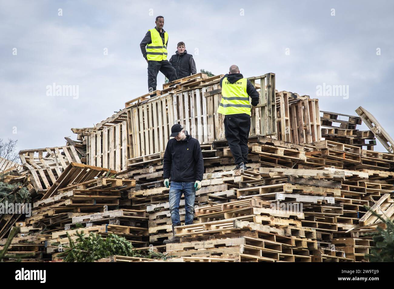 AMSTERDAM - Residents of the Floradorp district in Amsterdam-Noord are ...