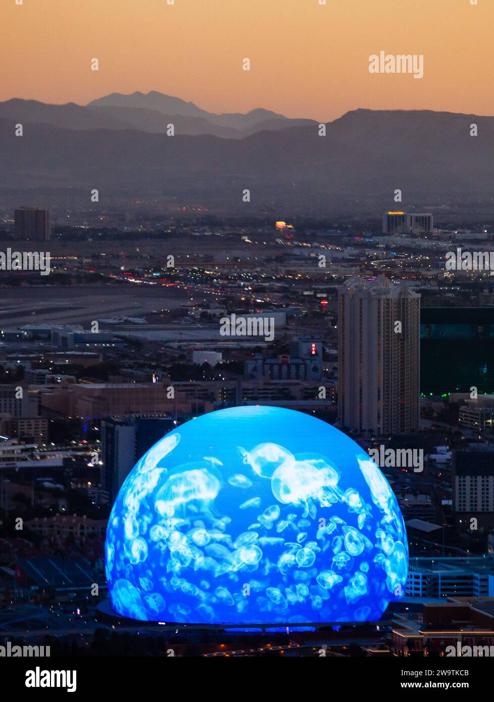 Msg sphere las vegas hi-res stock photography and images - Alamy