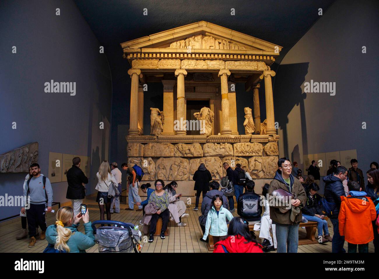 Tony blair parthenon marbles hi-res stock photography and images - Alamy
