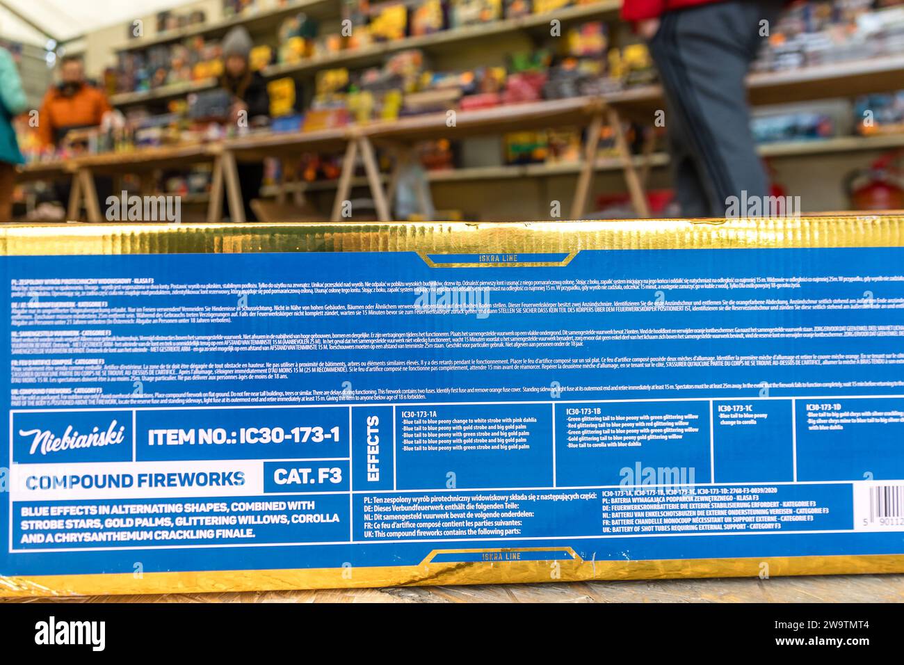 Gubin, Poland. 30th Dec, 2023. A large battery of firecrackers worth ...