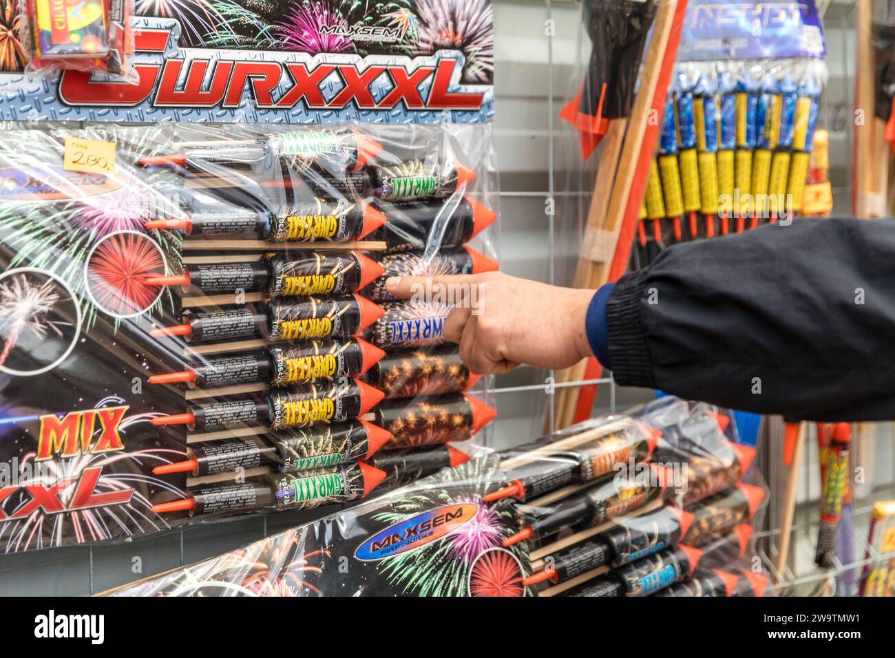 Gubin, Poland. 30th Dec, 2023. Firecrackers hang on the shelves at a ...