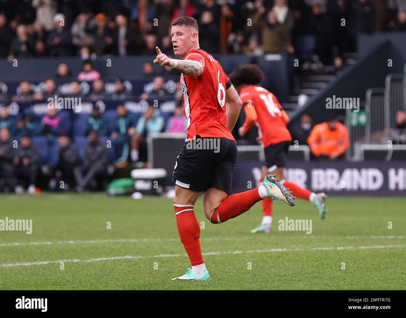 Ross barkley celebrates luton hi-res stock photography and images - Alamy