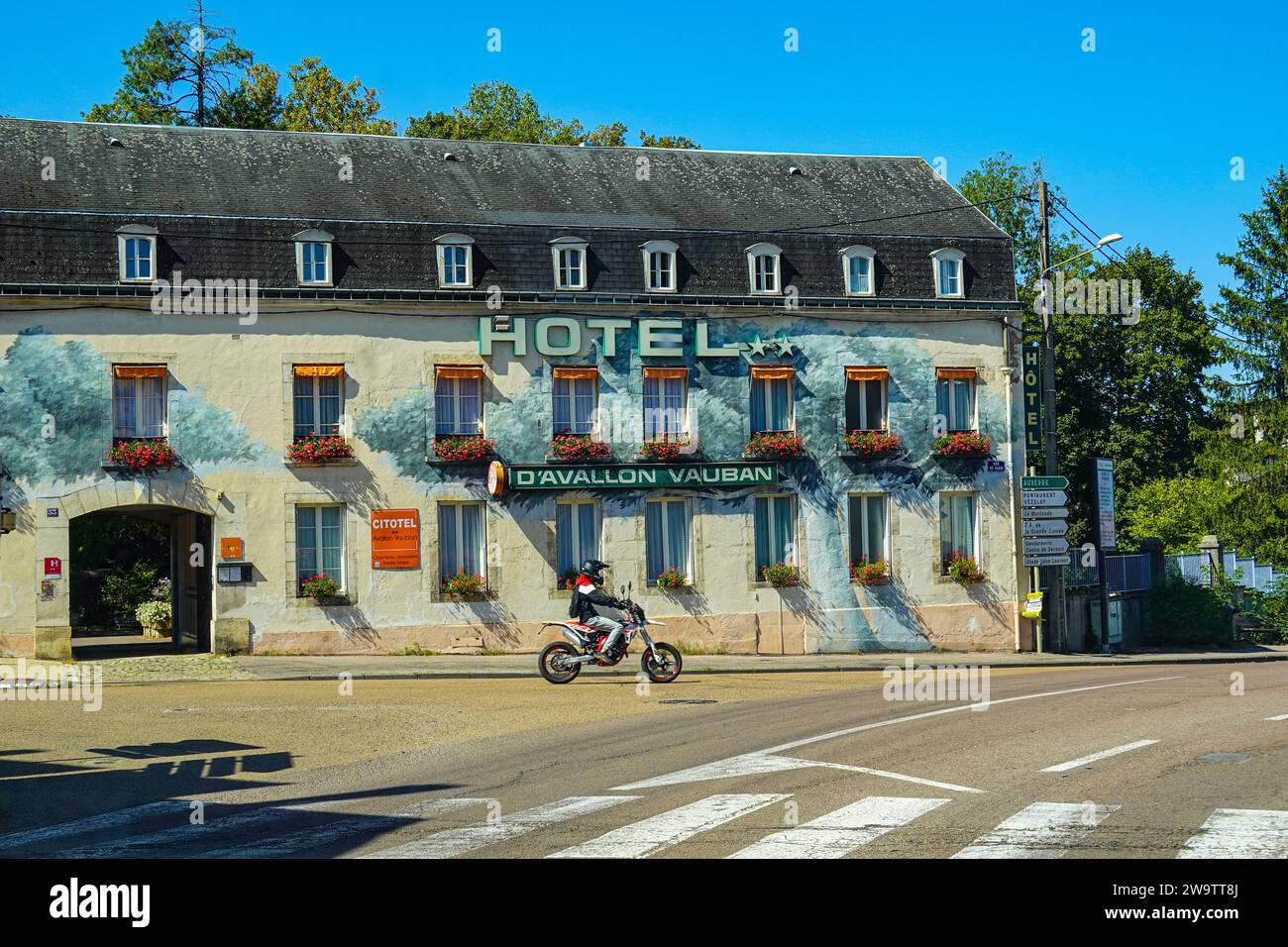 Davallon vauban hi-res stock photography and images - Alamy