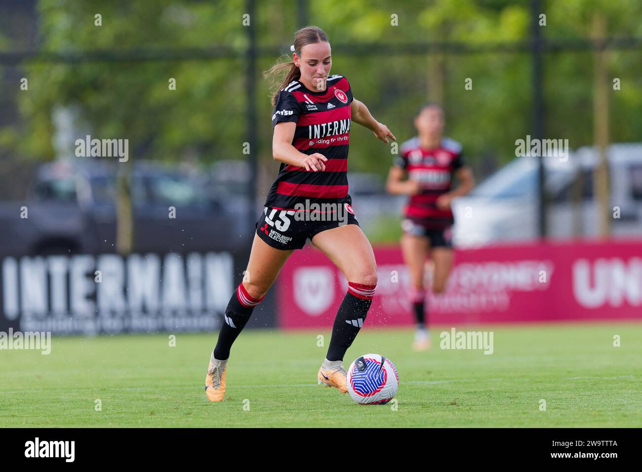 Sydney, Australia. 30th Dec, 2023. Cushla Rue of the Wanderers controls ...