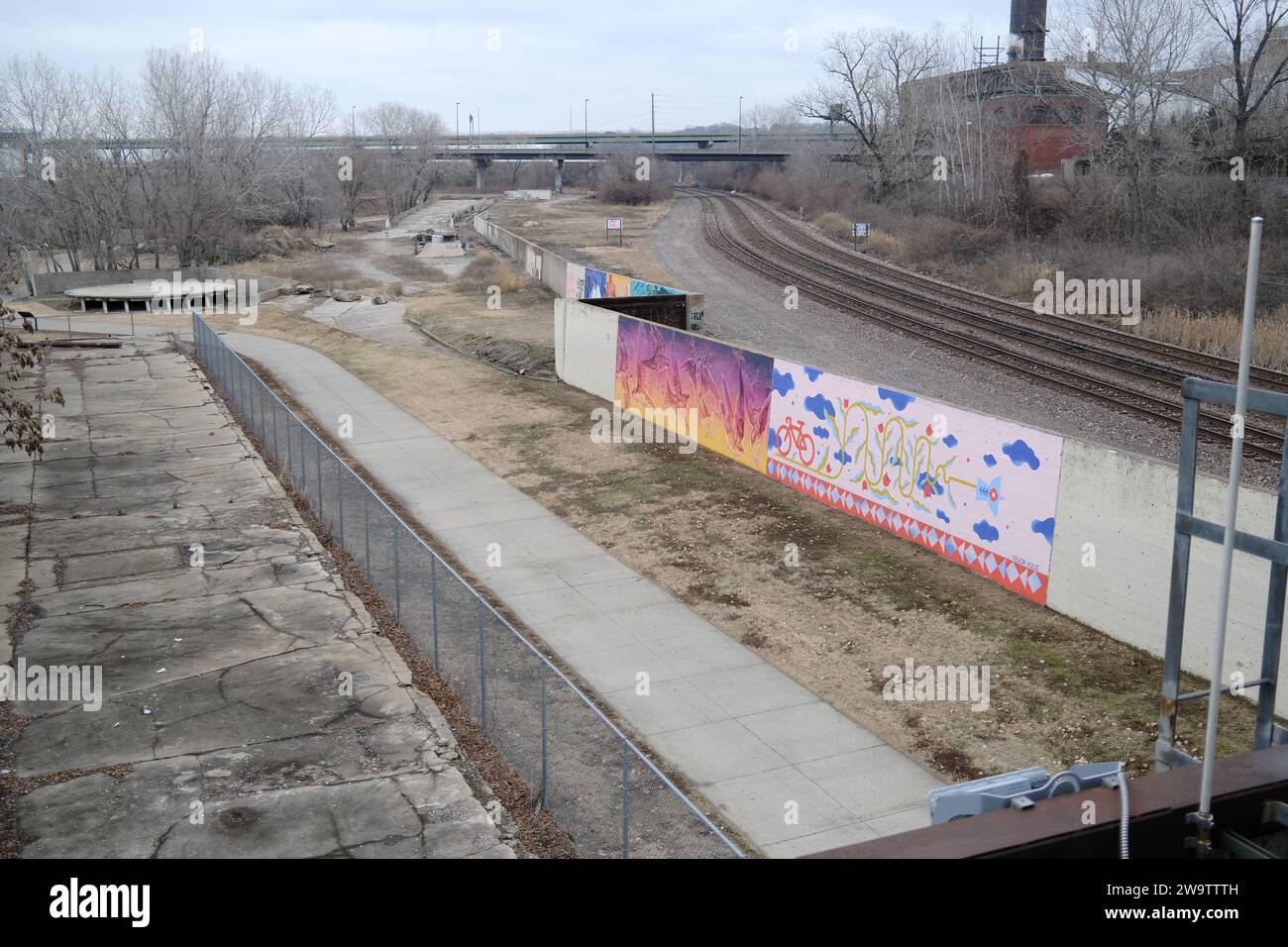 Kansas City Missouri - December 23, 2023: Town of Kansas Bridge in KC Near City Market Stock ...
