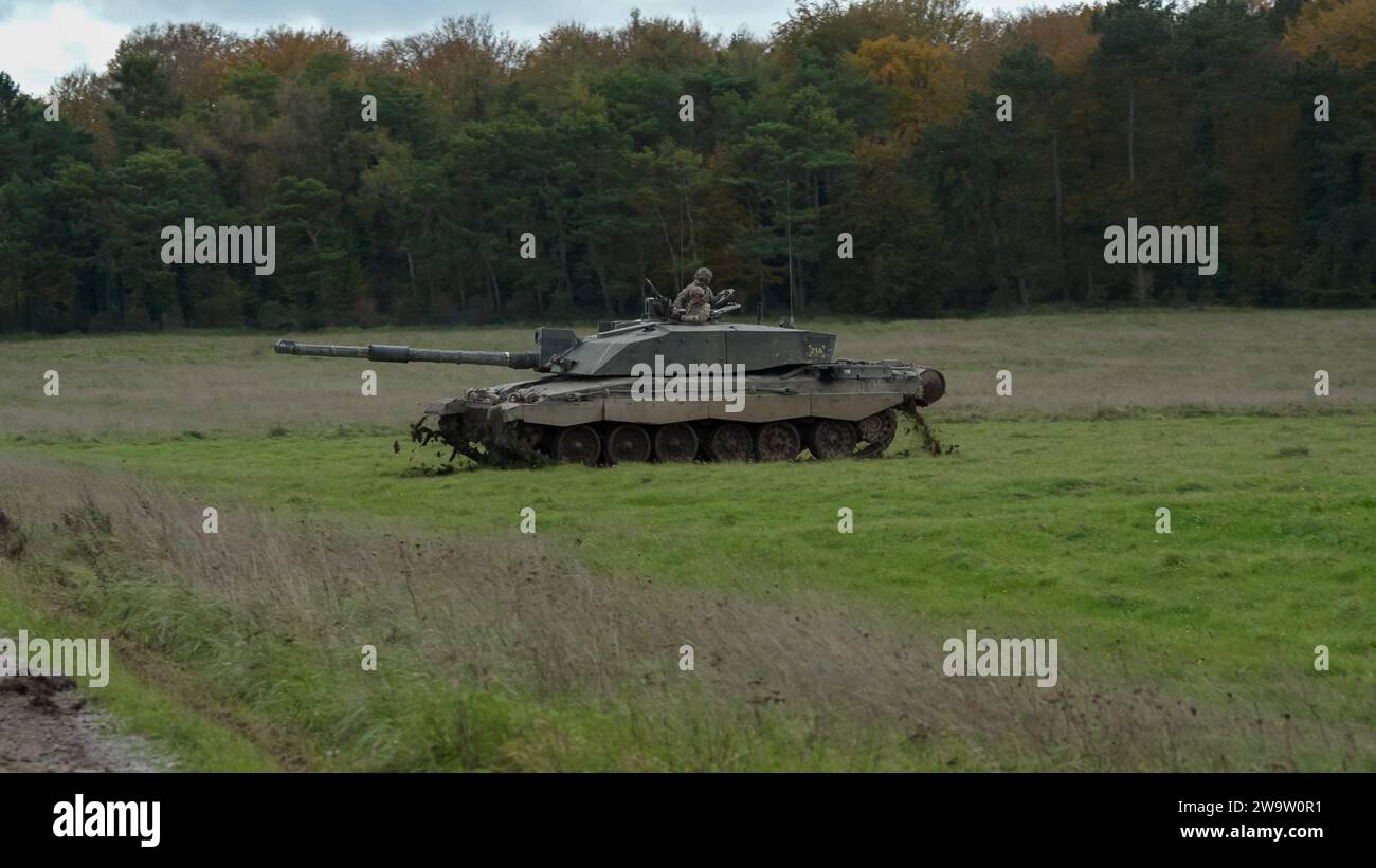 close-up of a British army Challenger 2 II FV4034 main battle tank in ...