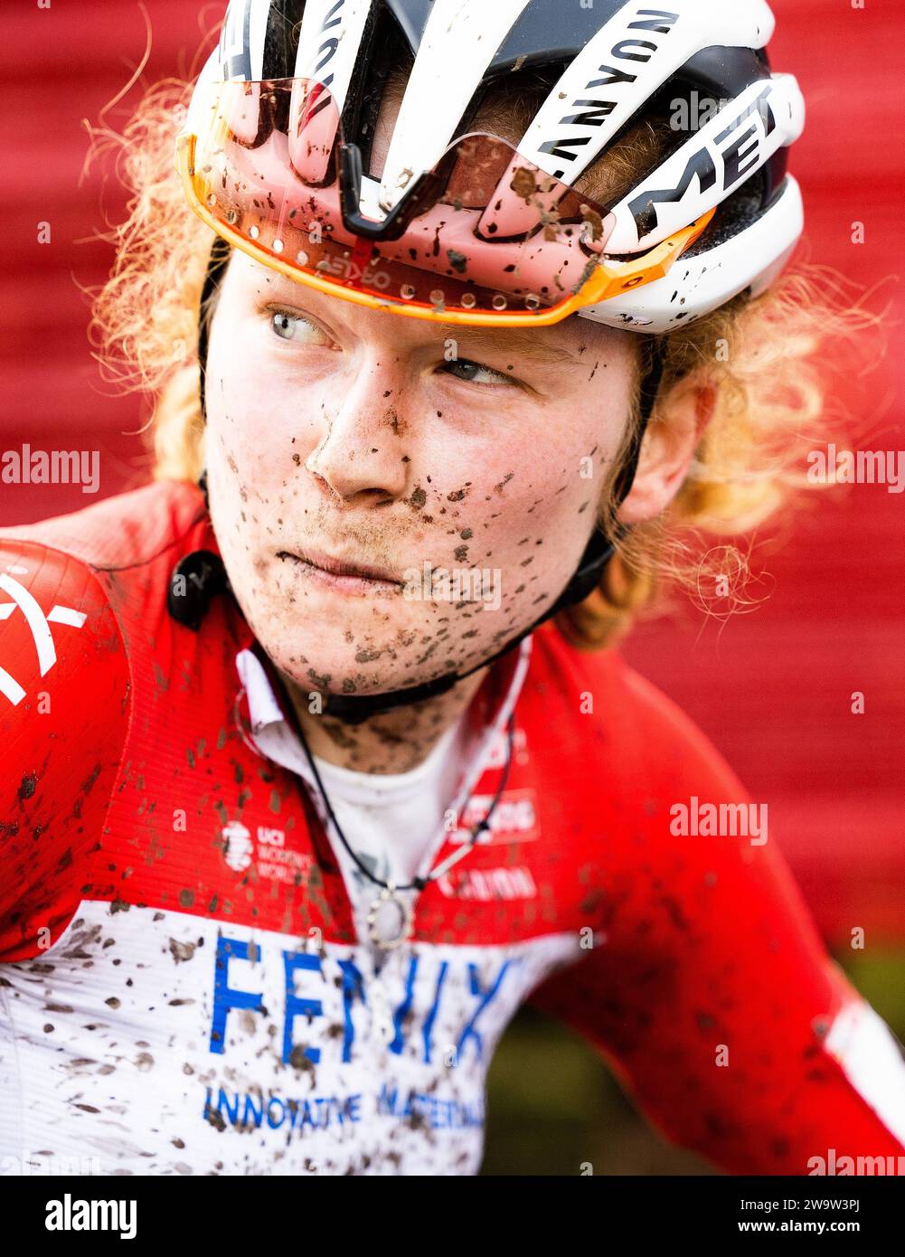 HULST - Puck Pieterse wins the eleventh cyclo-cross World Cup ...