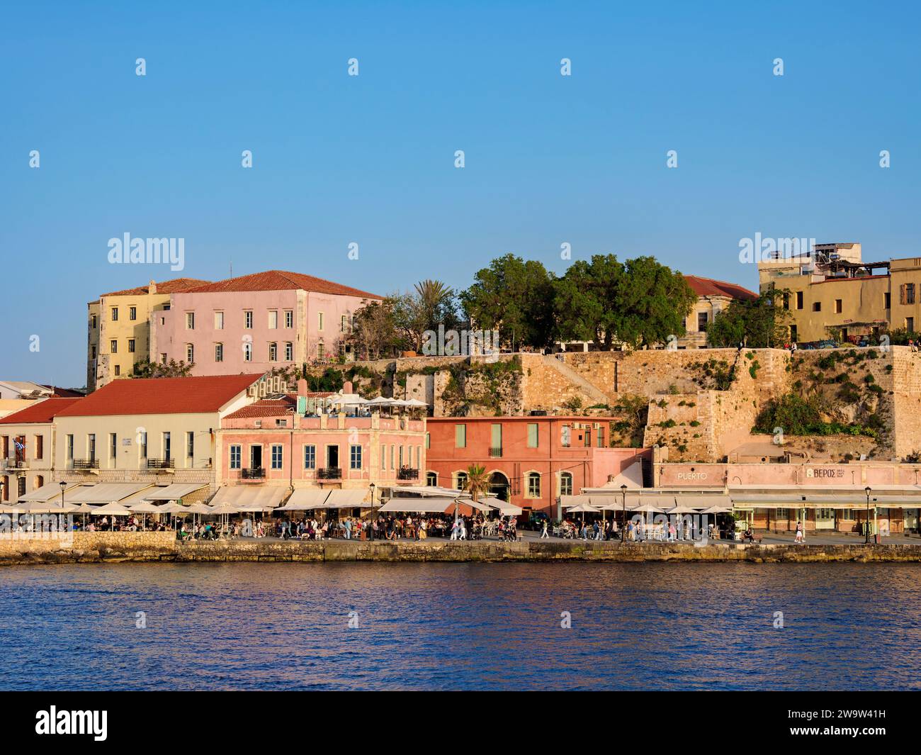 Old Town Waterfront, City of Chania, Crete, Greece Stock Photo - Alamy