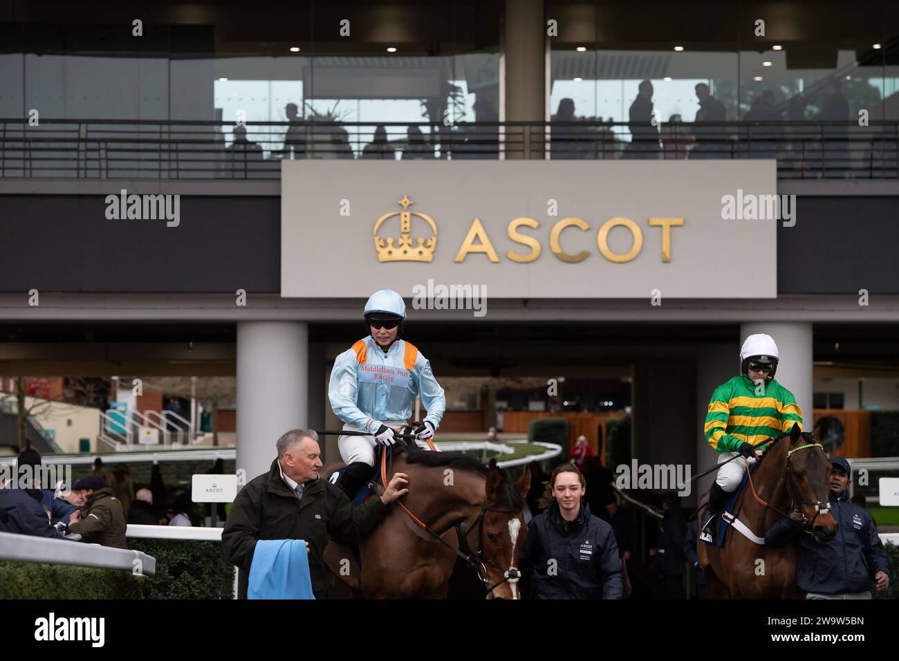 Ascot, UK. 23rd December, 2023. Horse Red Risk ridden by jockey Bryony ...
