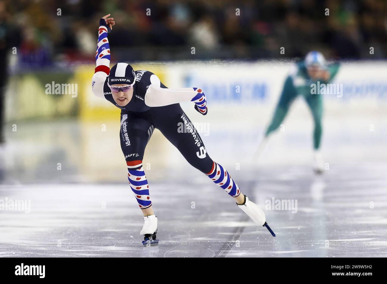 HEERENVEEN - Isabel Grevelt in action on the 1000 meters during the ...