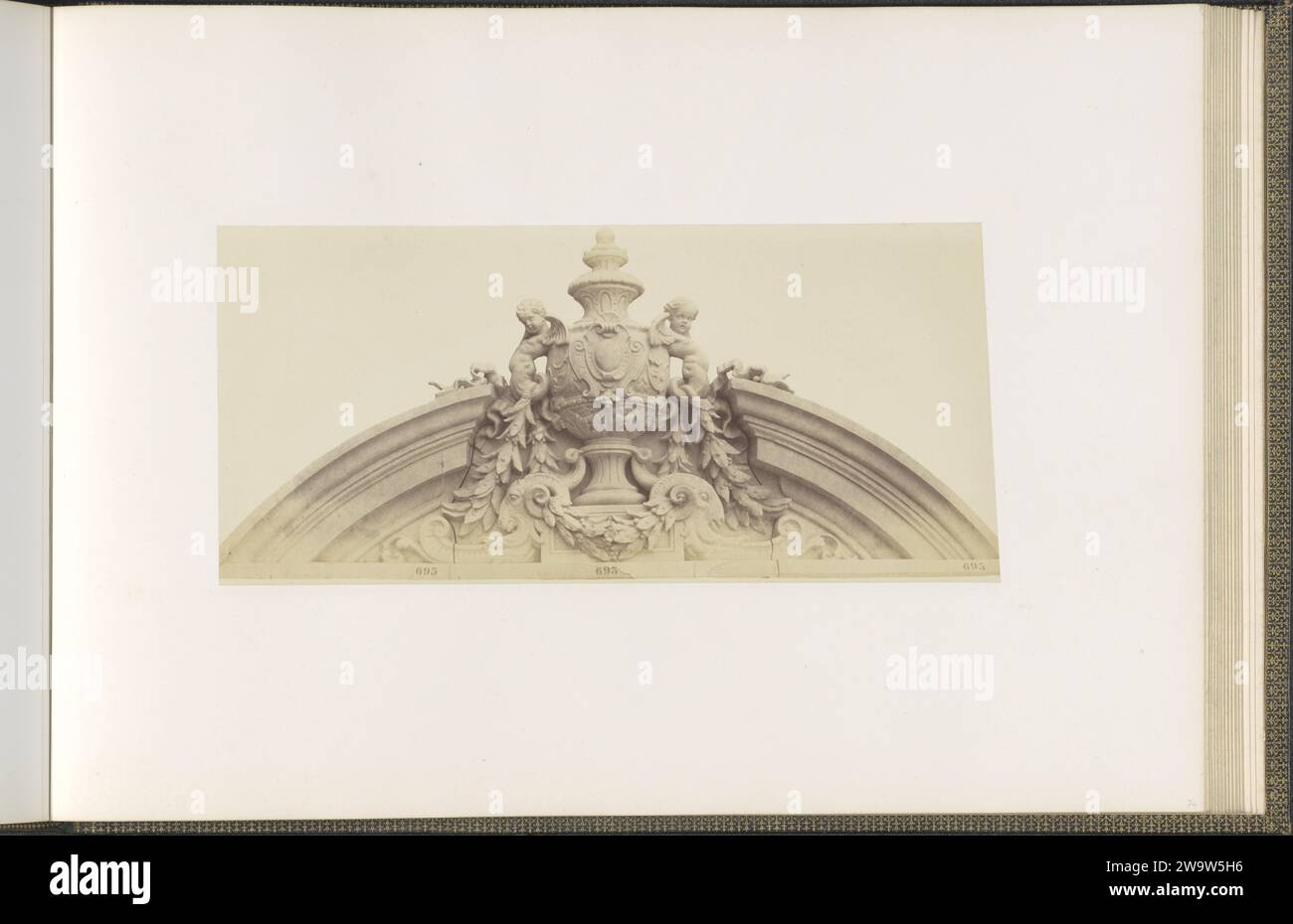 GIPS model for the fronton of side doors of the Palais du Louvre by ...