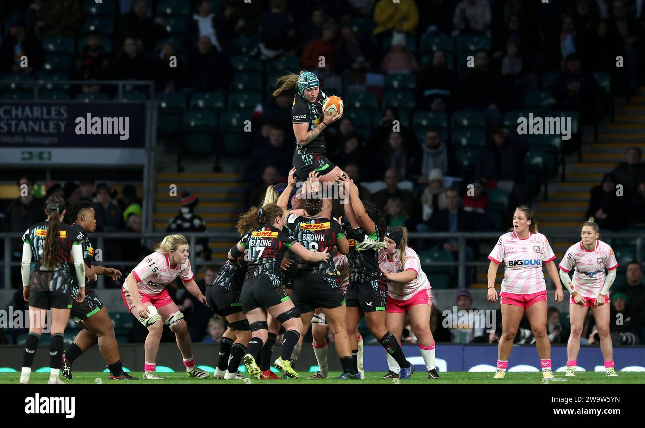 Harlequins' Danelle Lochner with the ball during the line out during ...