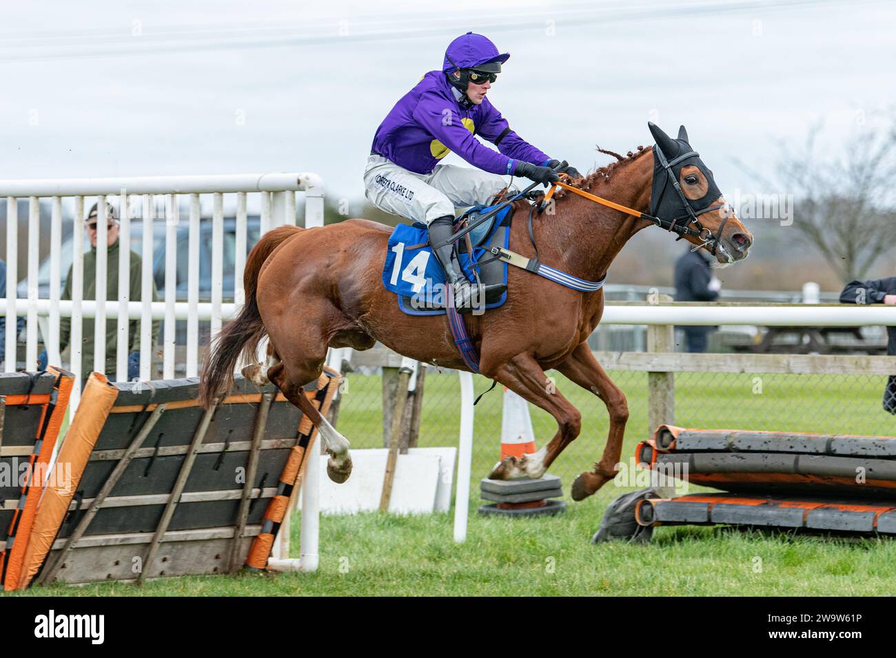 Milton harris trained hi-res stock photography and images - Alamy