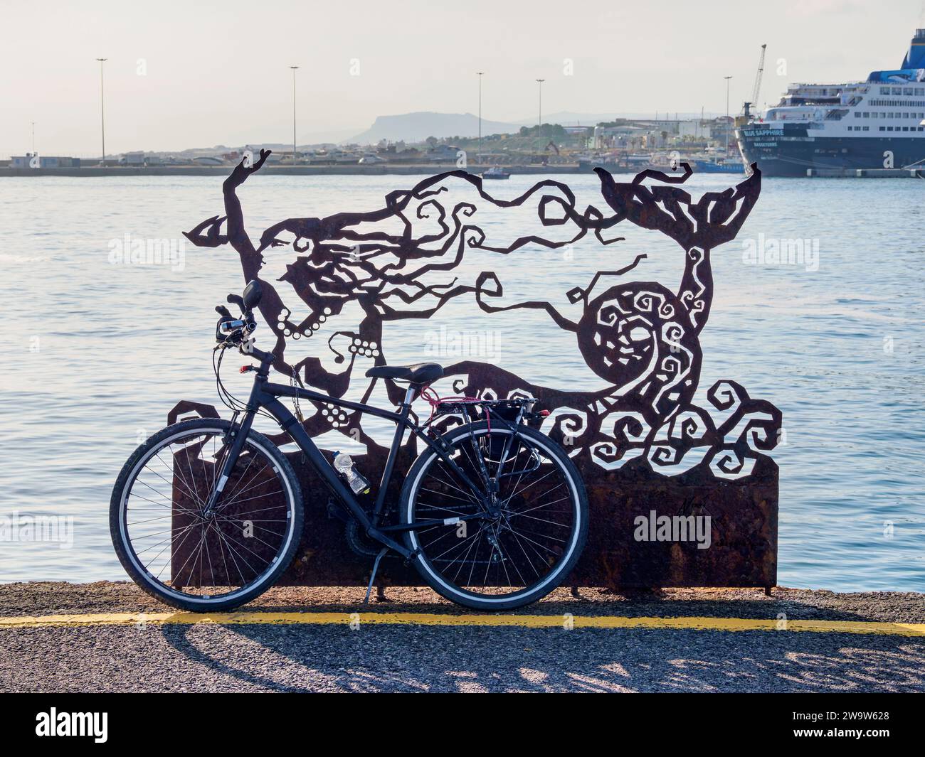 The Mermaid at Heraklion Harbour, City of Heraklion, Crete, Greece ...