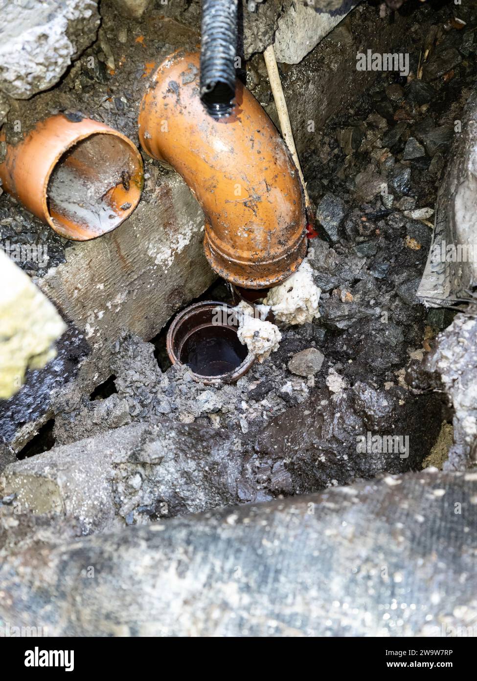 Broken pipes due subsidence hi-res stock photography and images - Alamy