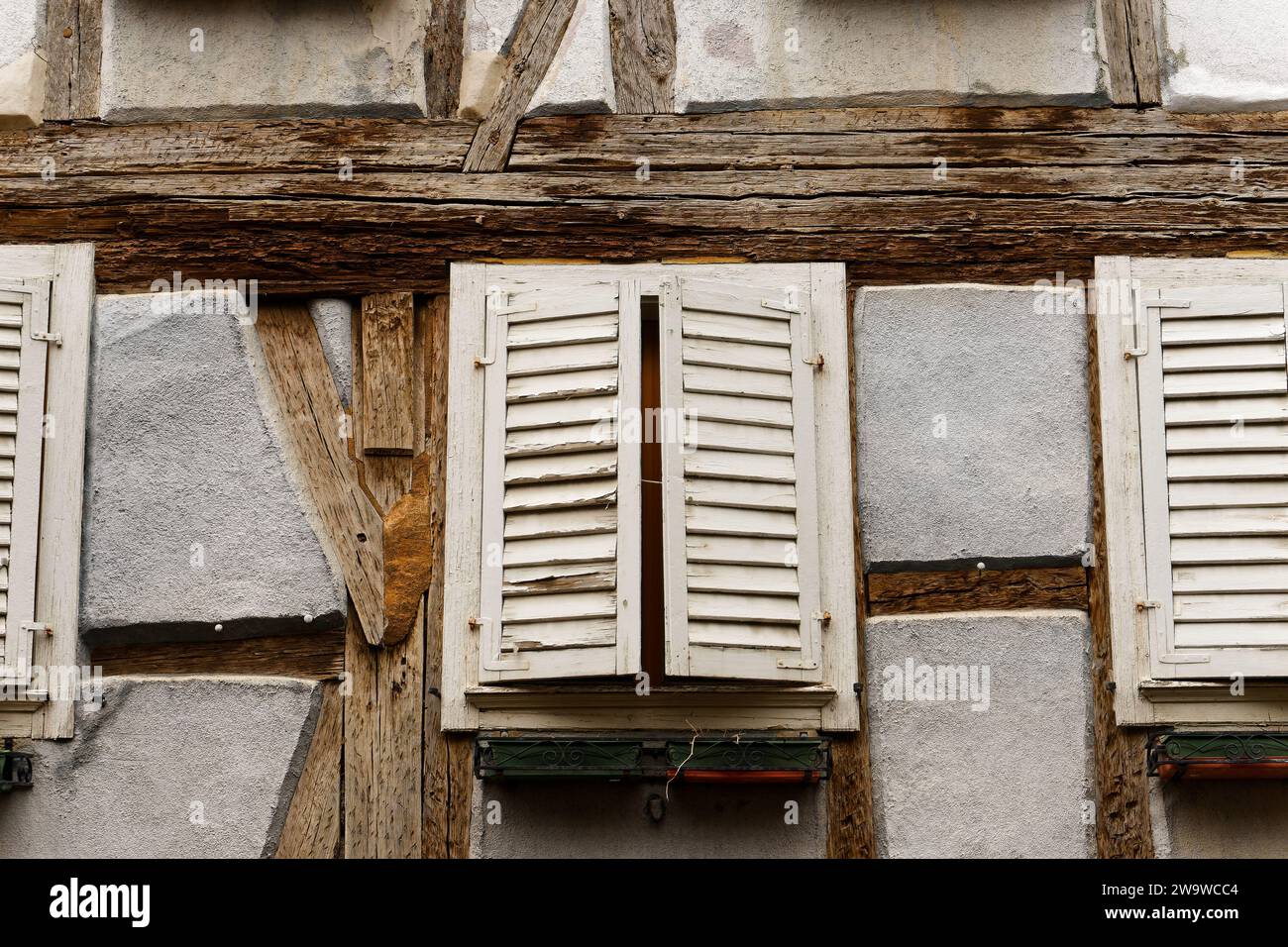 Autumnal detailed view of the French town of Bergheim in Alsace, photos ...