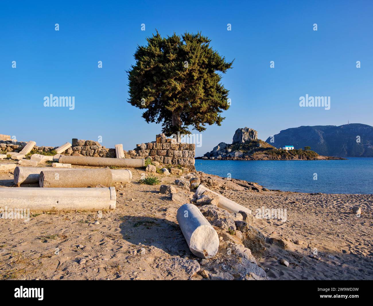 St. Stefanos Basilica Ruins and Kastri Island, Agios Stefanos Beach ...