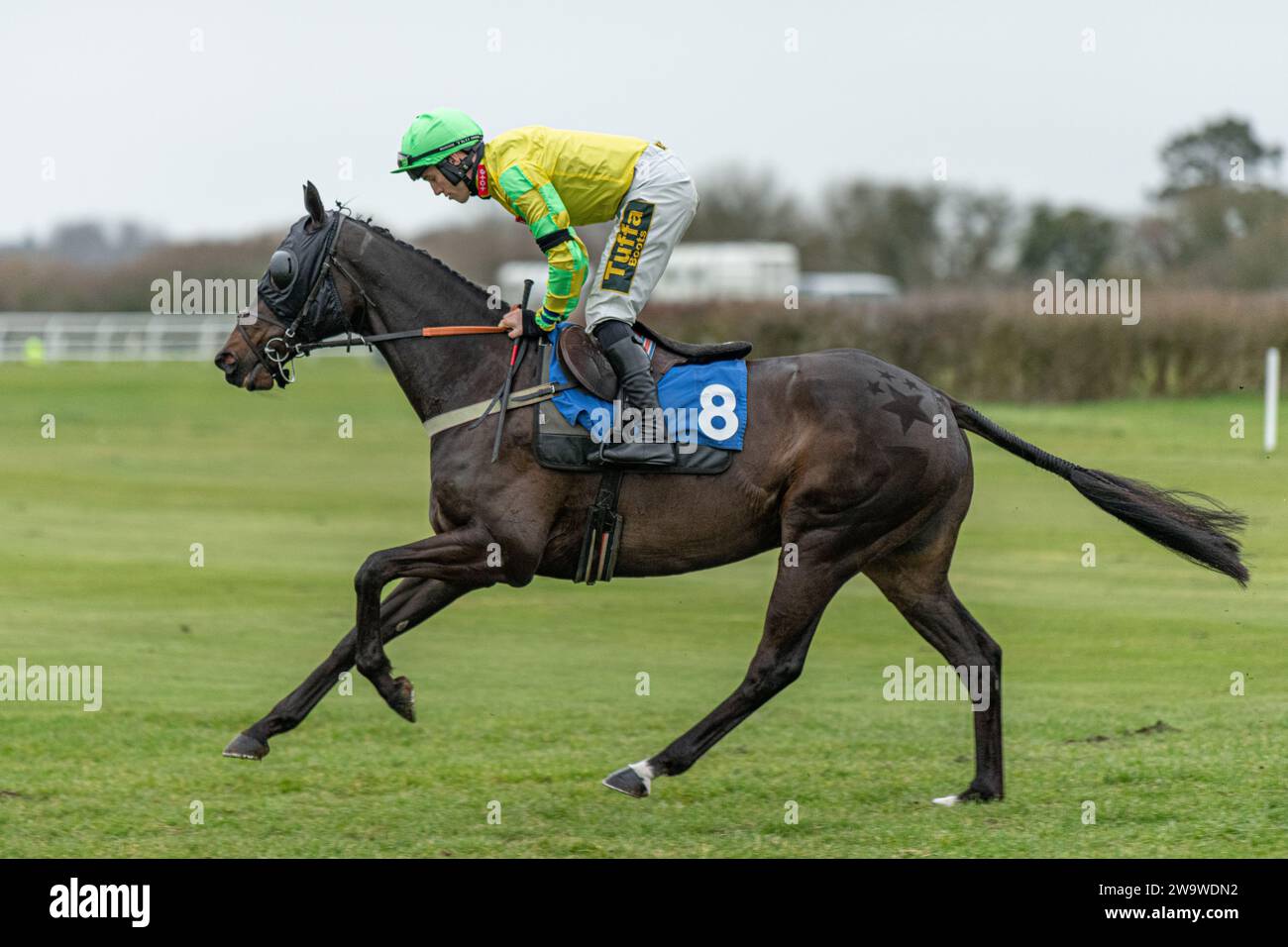 Wax and wane in the home straight hi-res stock photography and images ...