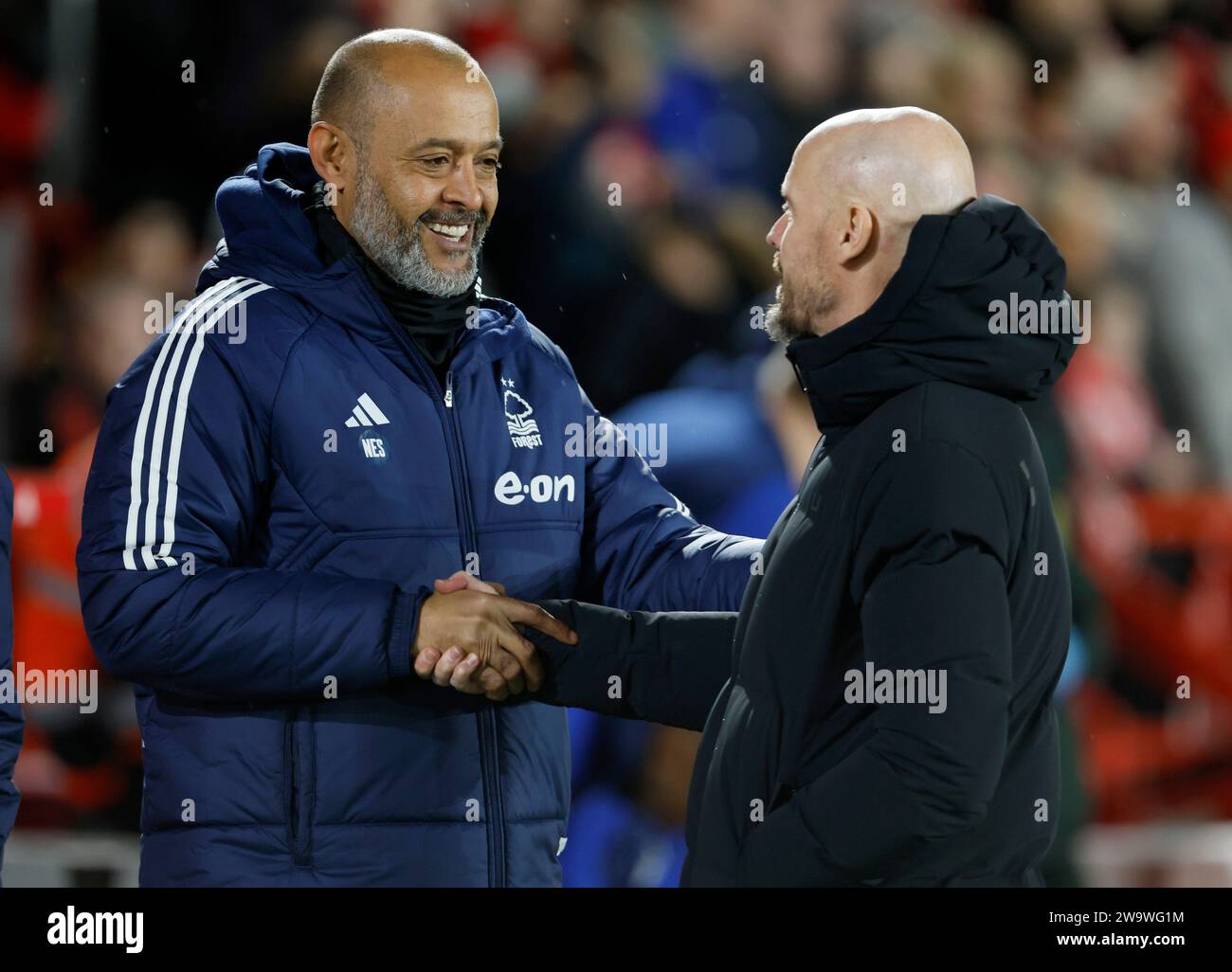 Nottingham Forest manager Nuno Espirito Santo (left) shakes hands with ...