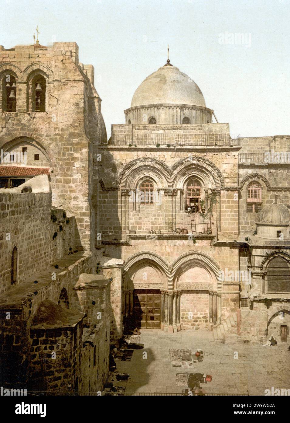 Die Fassade des Heiligen Grabes, Jerusalem, Heiliges Land, Israel, um ...