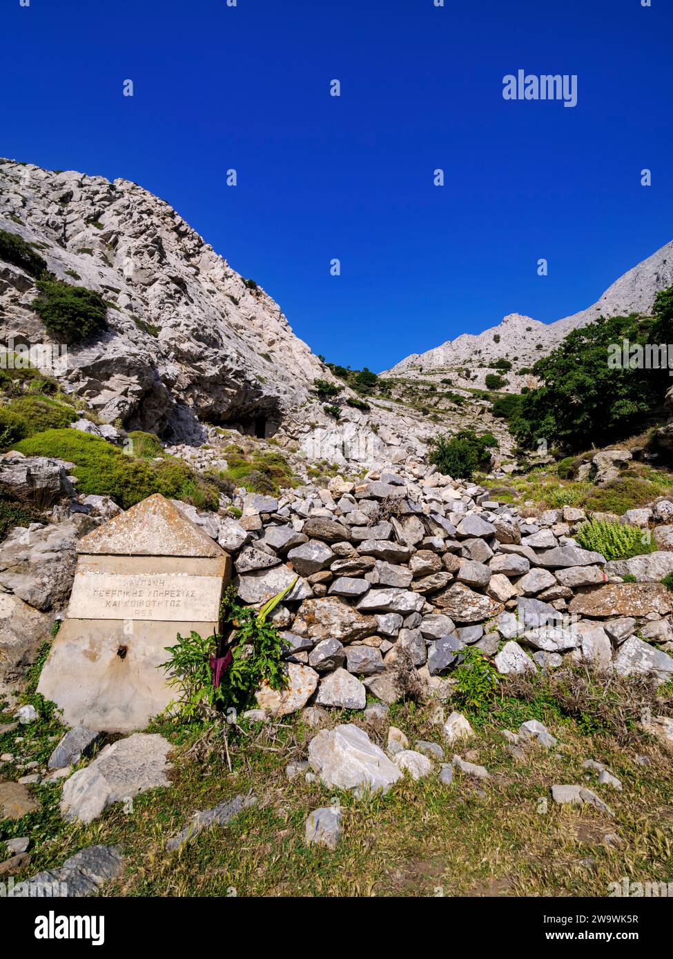 Trail to Mount Zas or Zeus, Naxos Island, Cyclades, Greece Stock Photo ...