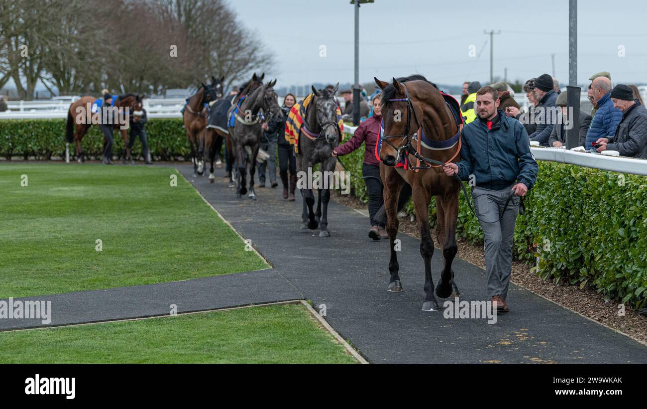 Alan king trained technology hi-res stock photography and images - Alamy