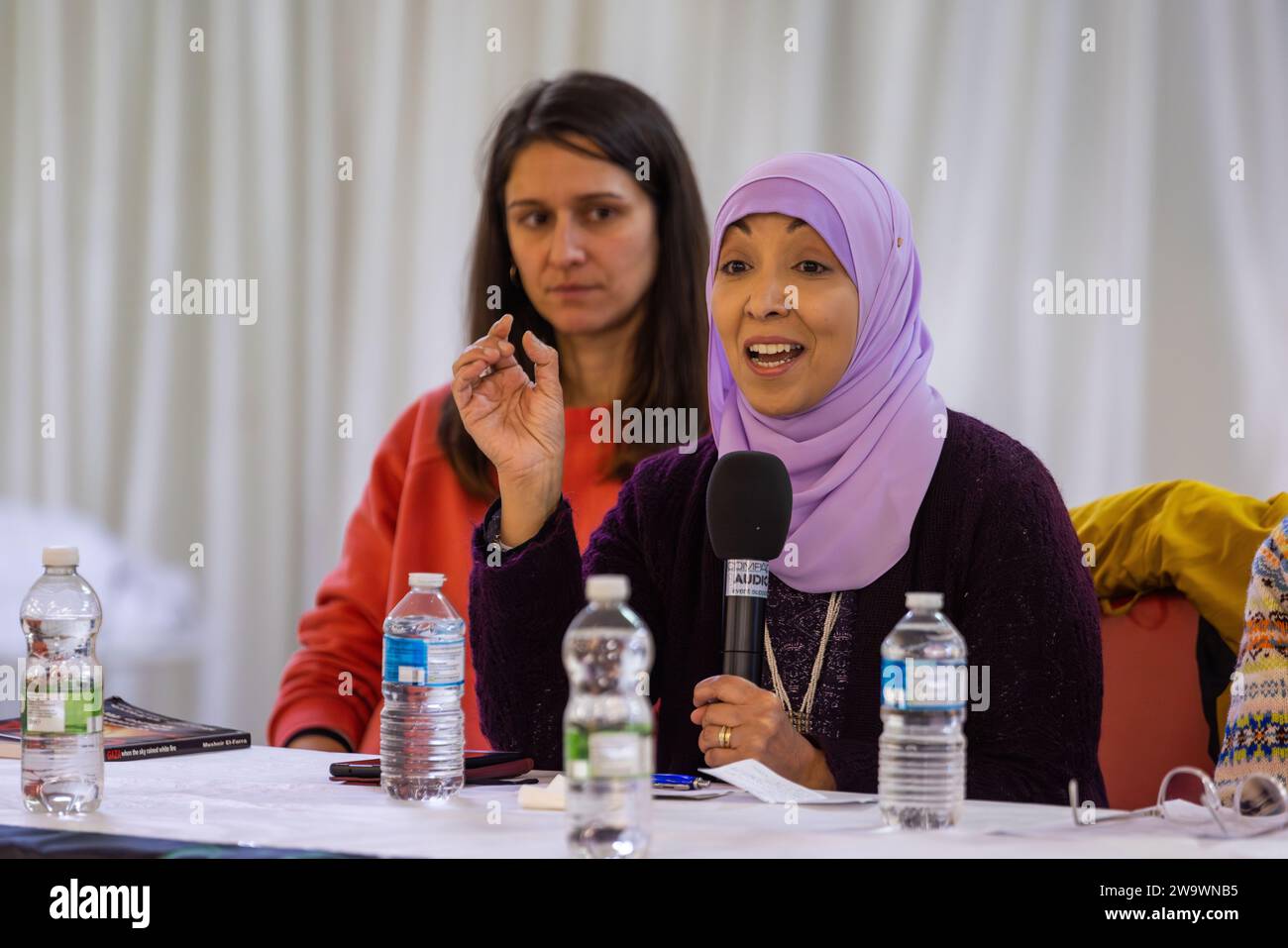 Dr maryam fadl hi-res stock photography and images - Alamy