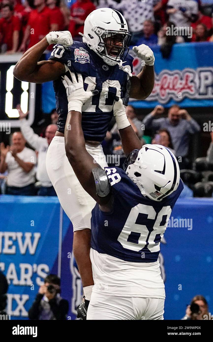 Penn State running back Nicholas Singleton (10) celebrates his ...