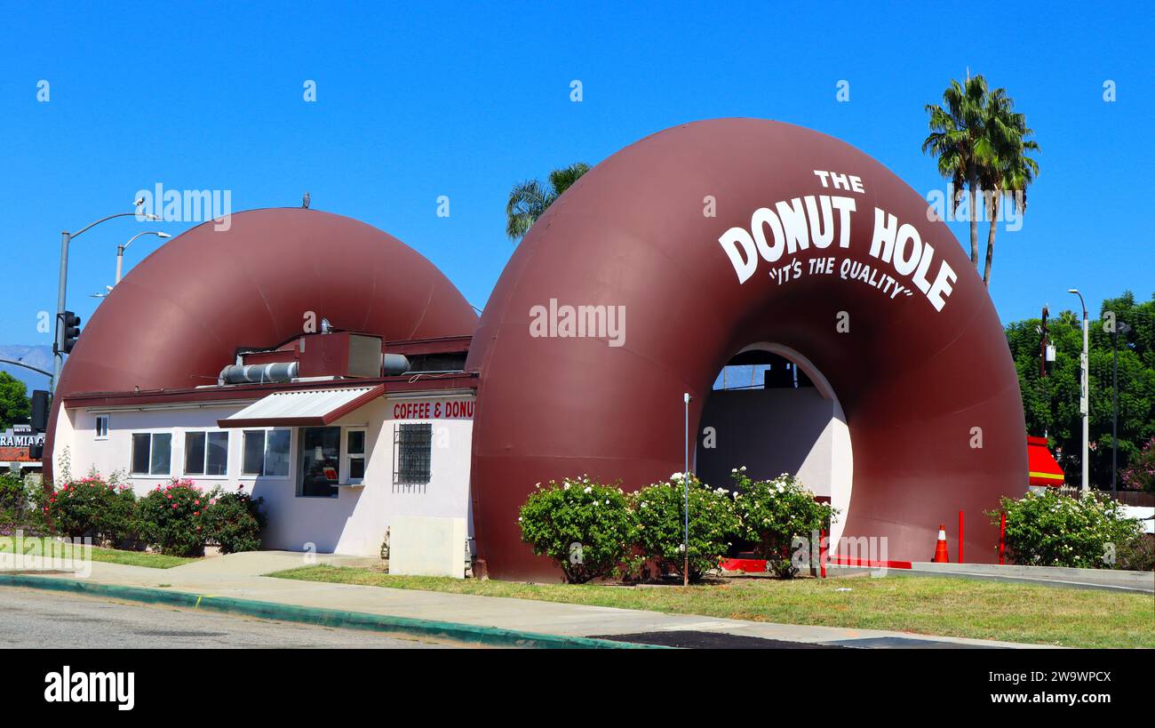 La Puente (Los Angeles), California: THE DONUT HOLE, Two giant Donuts ...