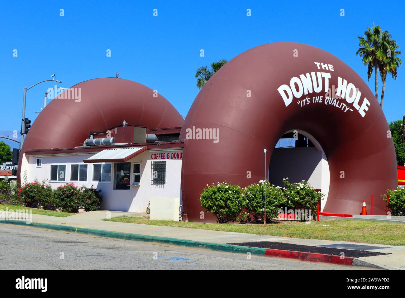 La Puente (Los Angeles), California: THE DONUT HOLE, Two giant Donuts ...