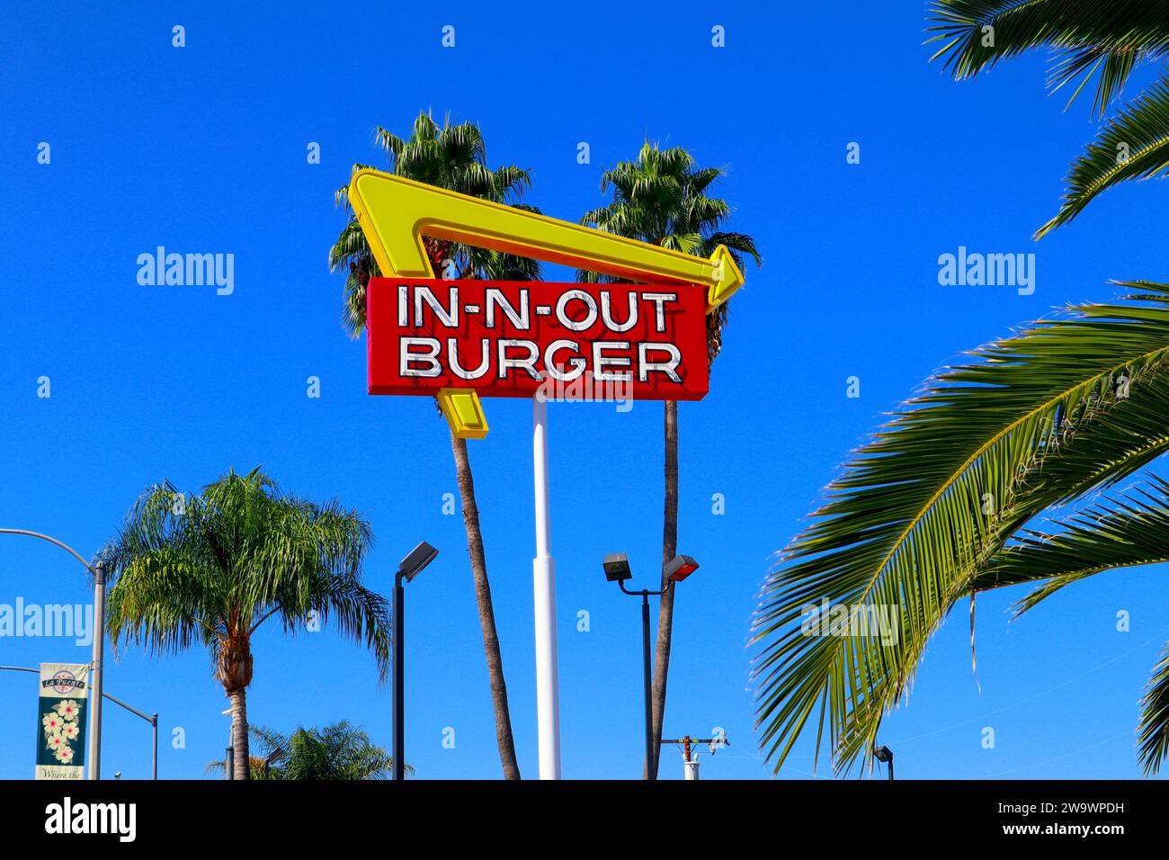 IN-N-OUT BURGER sign. American chain of Fast Food Restaurants with ...