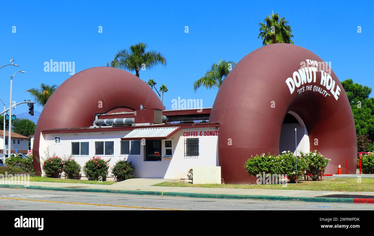 La Puente (Los Angeles), California: THE DONUT HOLE, Two giant Donuts ...