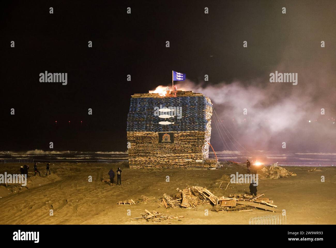 Firepile hi-res stock photography and images - Alamy