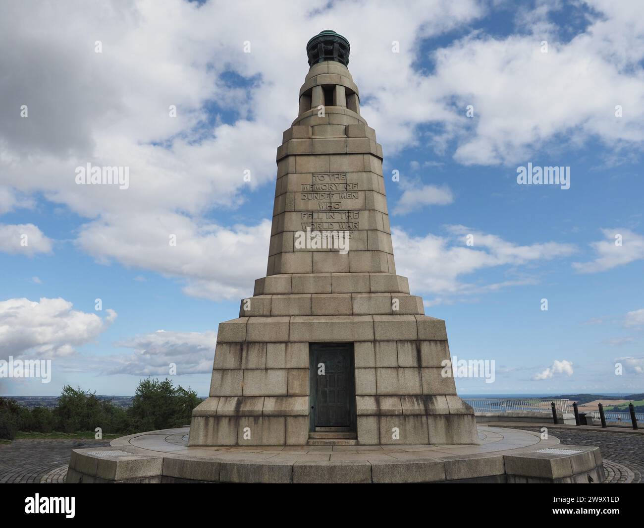 Dundee Law War Memorial In Dundee, UK Stock Photo - Alamy
