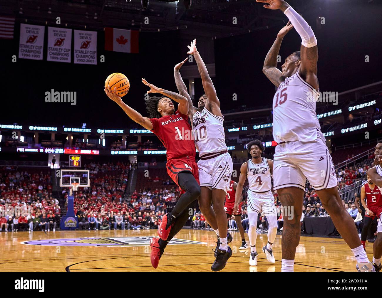 Rutgers Scarlet Knights guard Jamichael Davis (1) shoots against ...