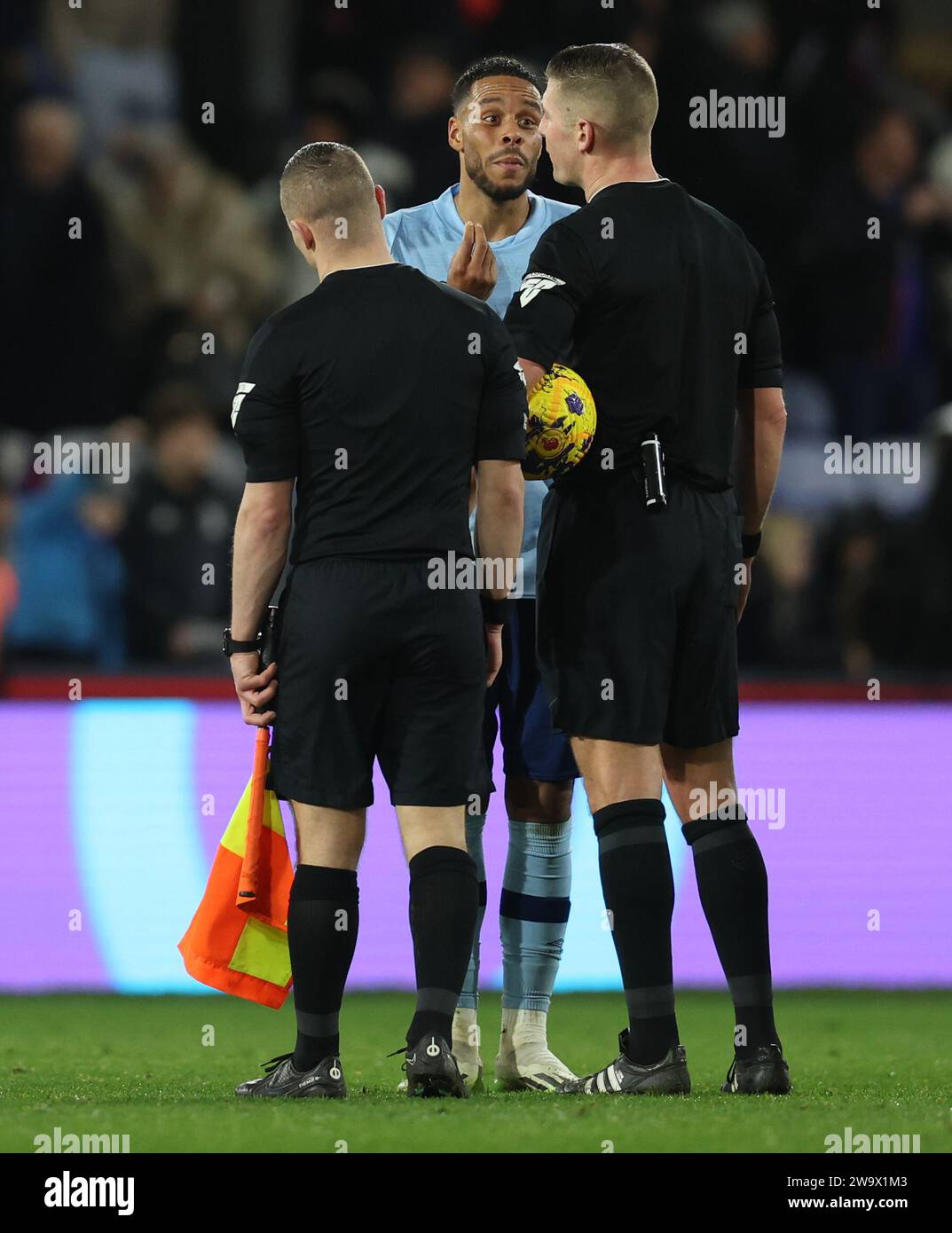 London, UK. 30th Dec, 2023. Mathias Zanka Jørgensen of Brentford talks ...