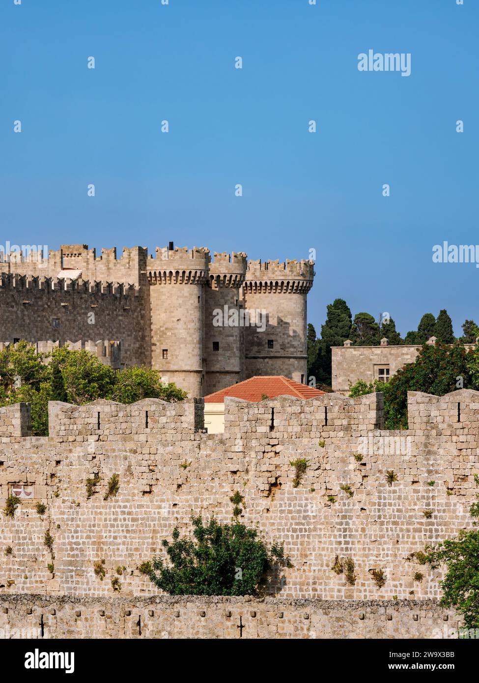 Defensive Wall and Palace of the Grand Master of the Knights of Rhodes ...