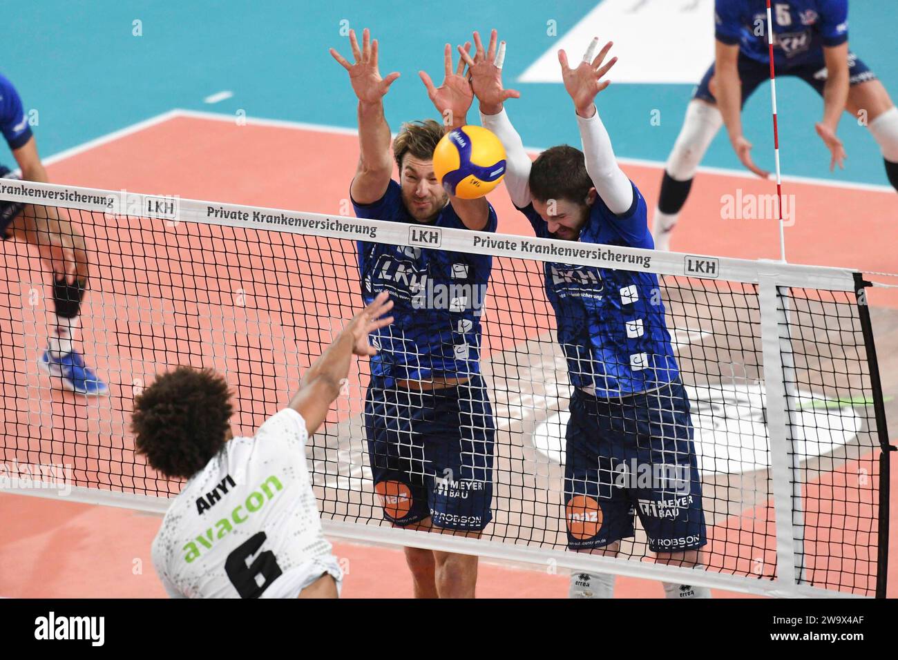 30.12.2023, LKH Arena, Lueneburg, GER; 1. VBL, SVG Lueneburg vs Helios ...