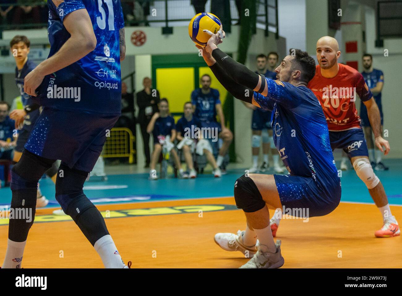 Stephen Maar (Vero Volley Monza) on defense during Vero Volley Monza vs ...