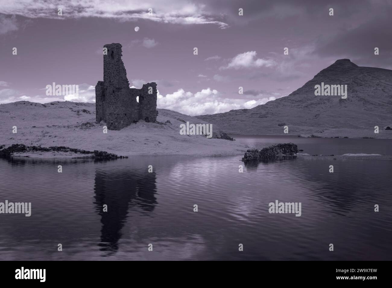 Ardvreck Castle, Loch Assynt, Scotland Stock Photo - Alamy