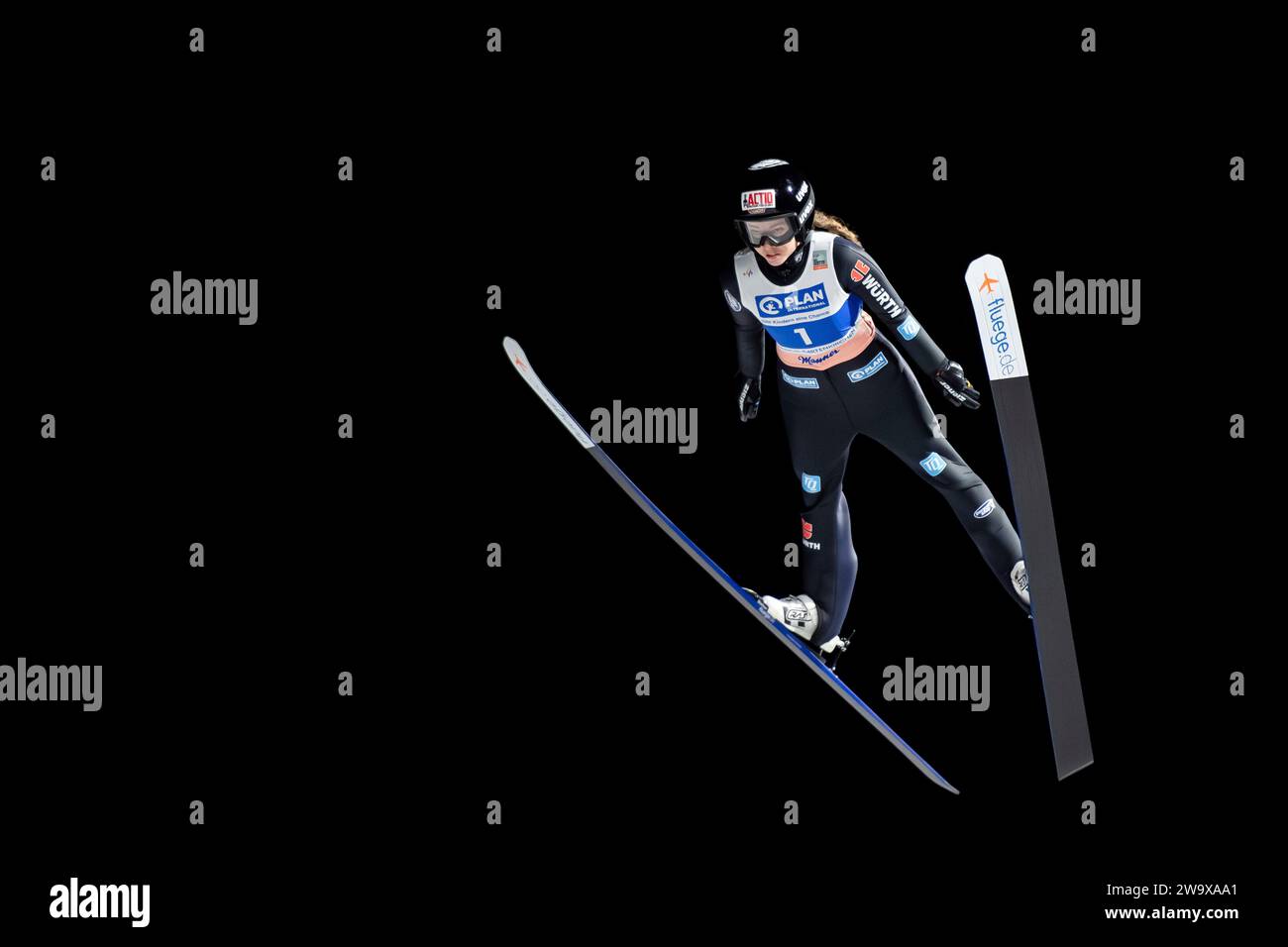 Juliane Seyfarth (Deutschland), GER, Auftaktspringen Two Nights Tour ...