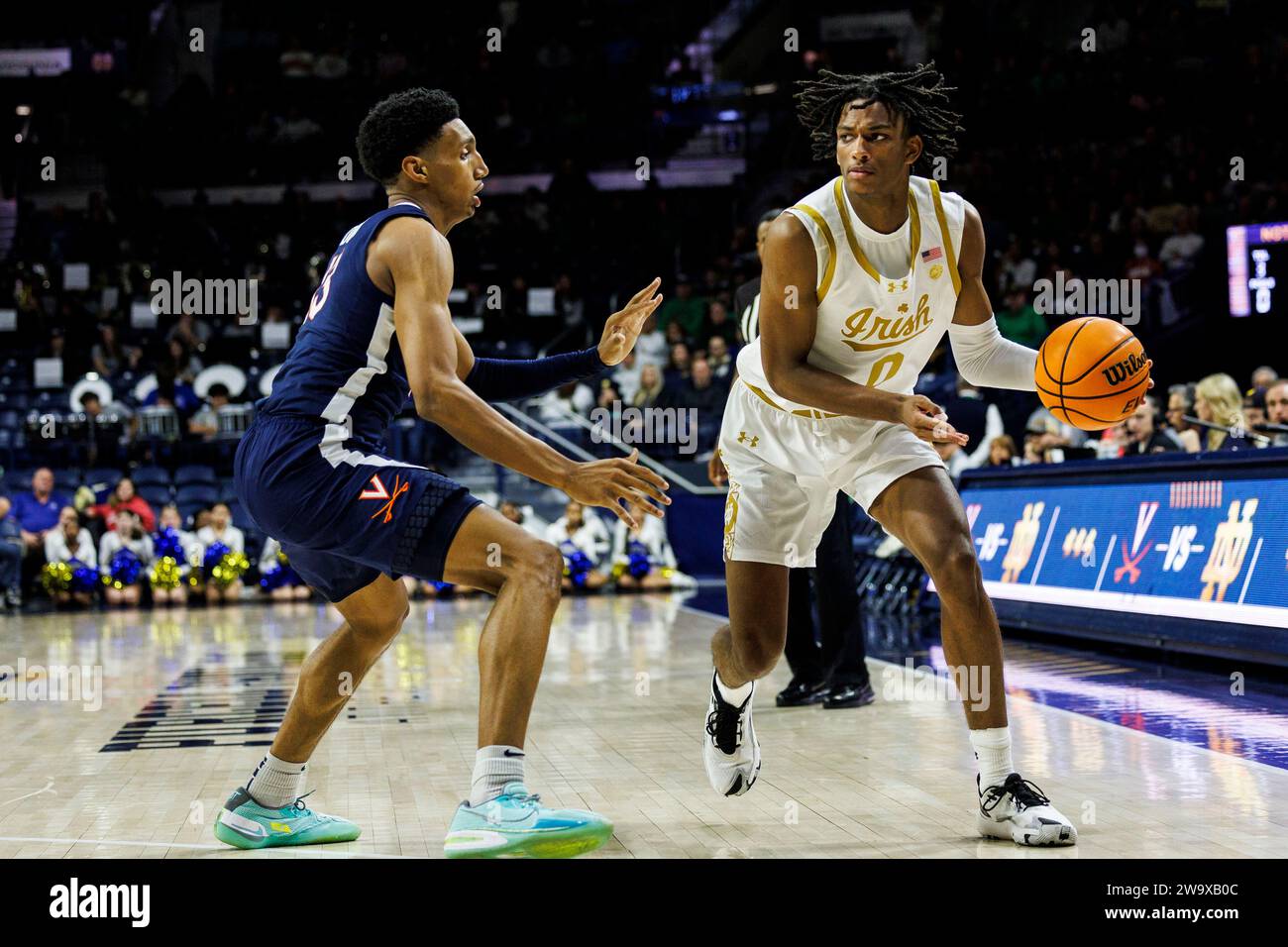 South Bend, Indiana, USA. 30th Dec, 2023. Notre Dame forward Carey ...