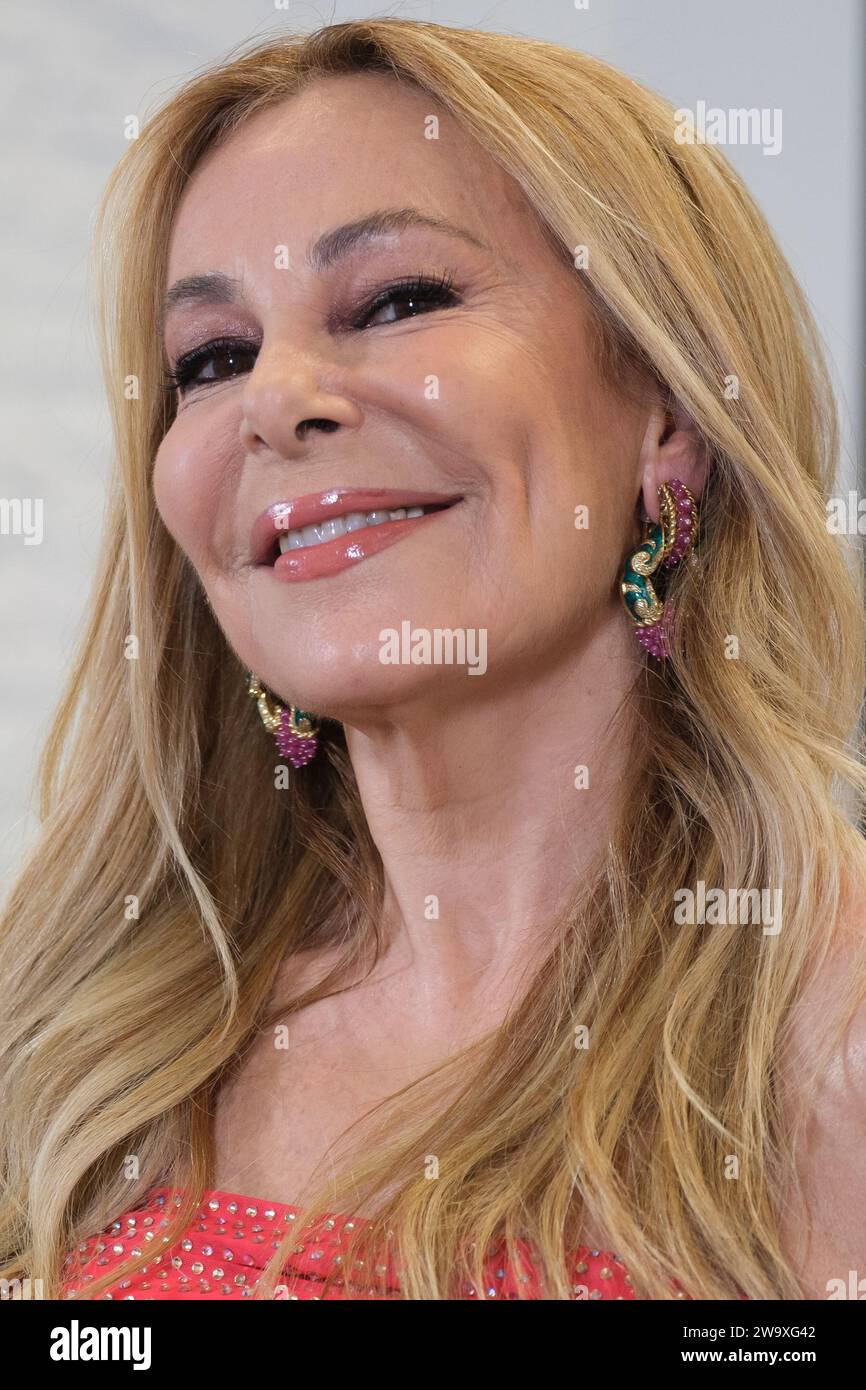 Ana Obregon attends the "LaCabine" photocall on November 29, 2023 in ...