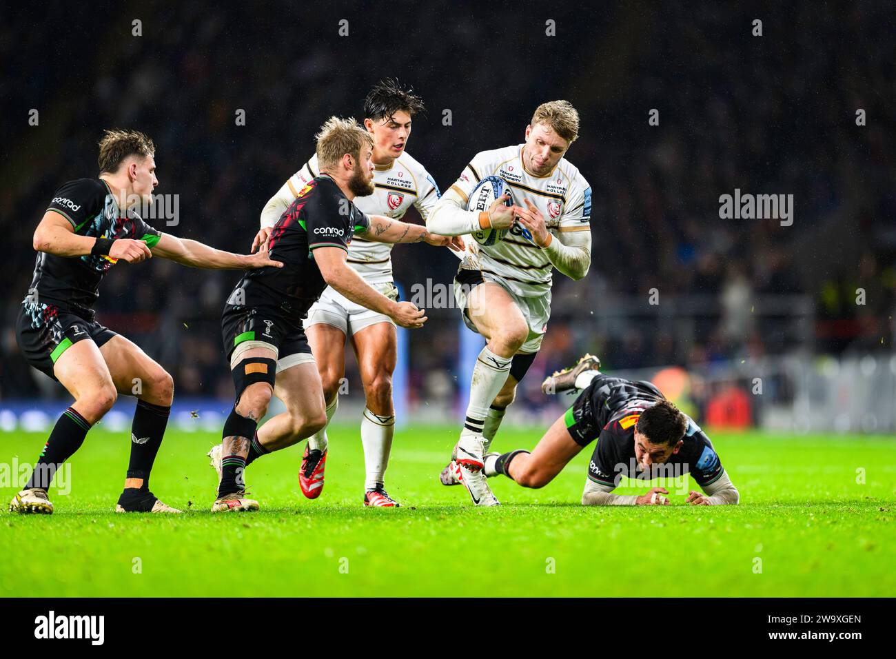 LONDON, UNITED KINGDOM. 30th, Dec 2023. Ollie Thorley of Gloucester ...