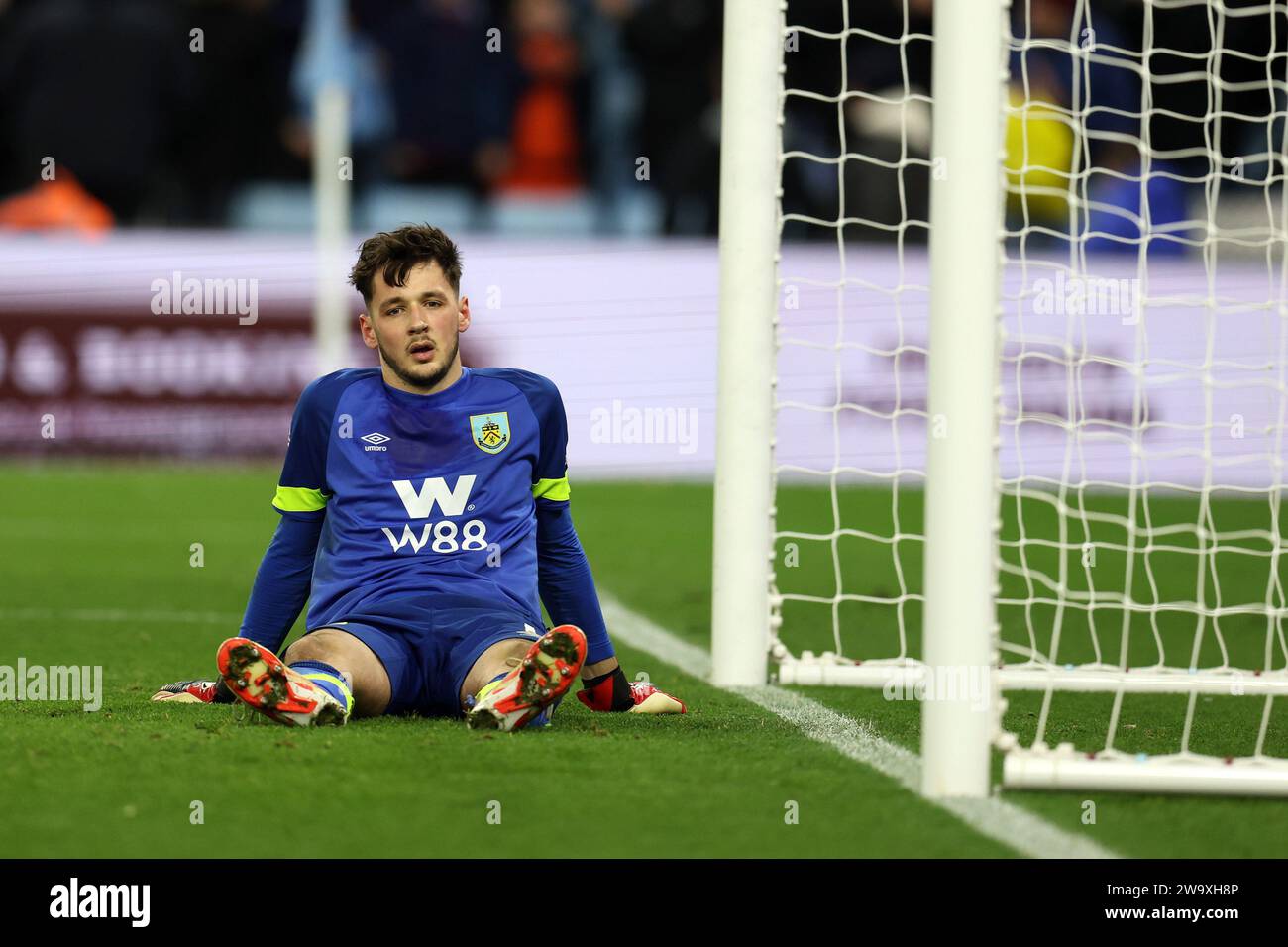 Birmingham, UK. 30th Dec, 2023. James Trafford, the goalkeeper of ...