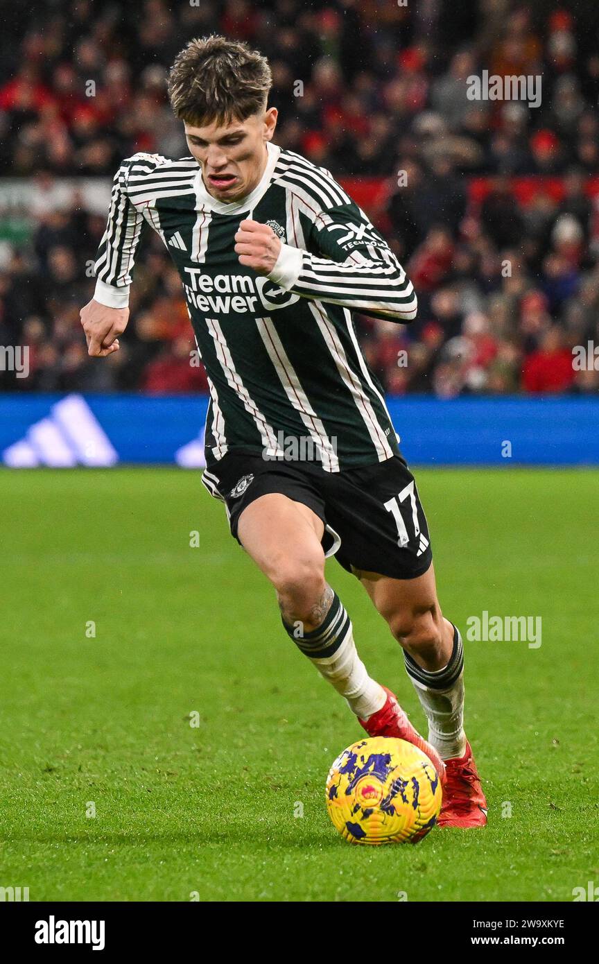 Alejandro Garnacho of Manchester United makes a break with the ball ...