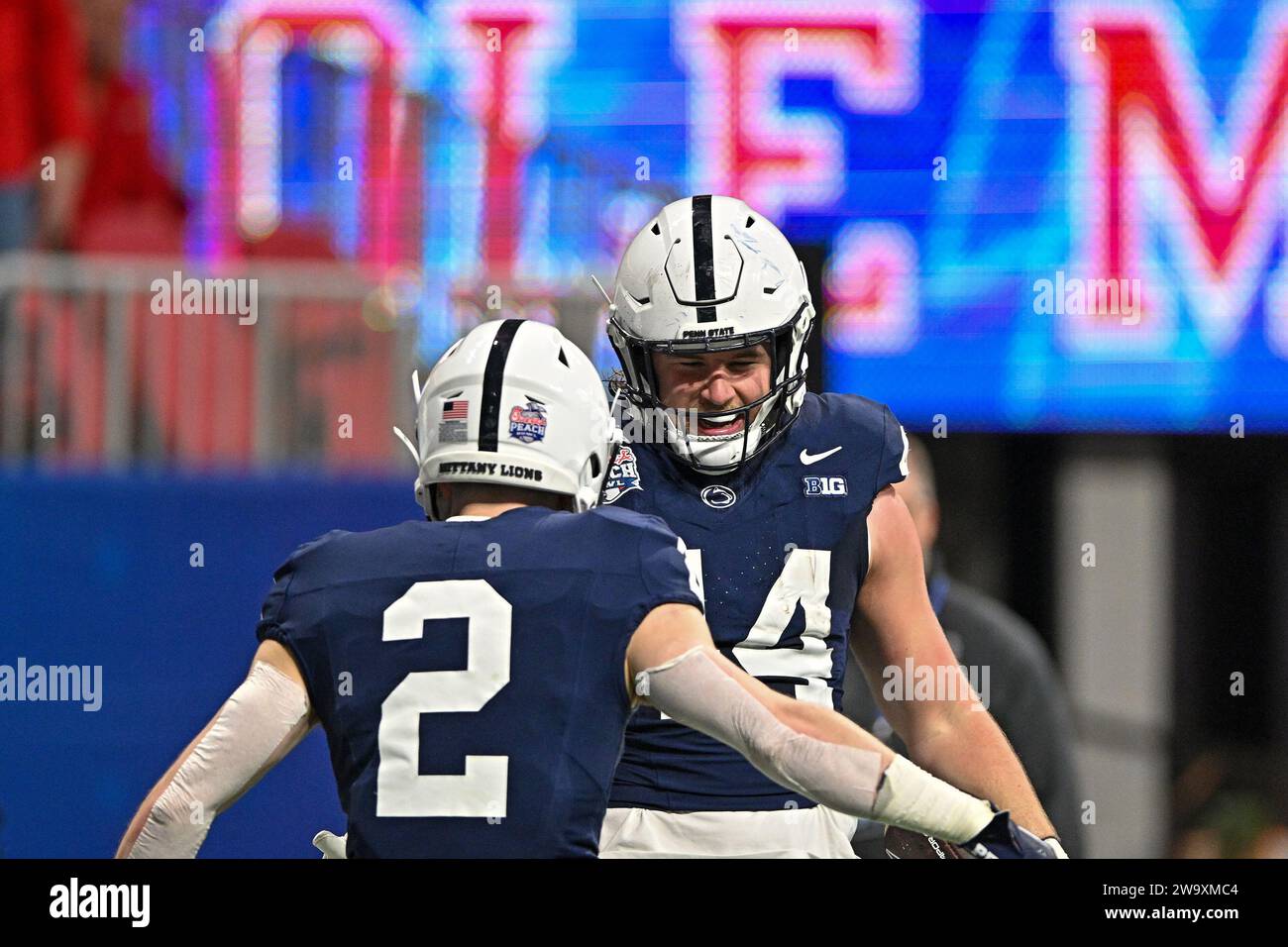 Atlanta, United States. 30th Dec, 2023. Penn State tight end Tyler ...