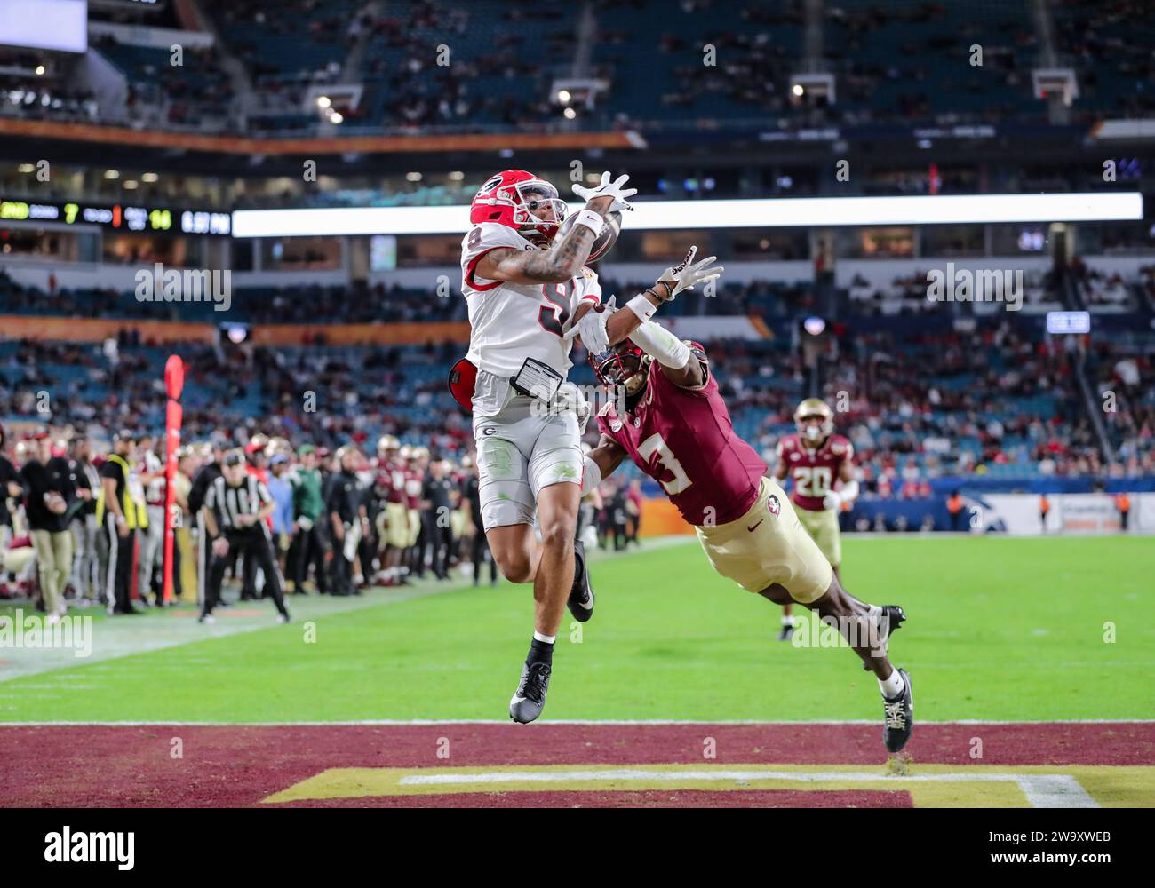 Ron knowles hi-res stock photography and images - Alamy