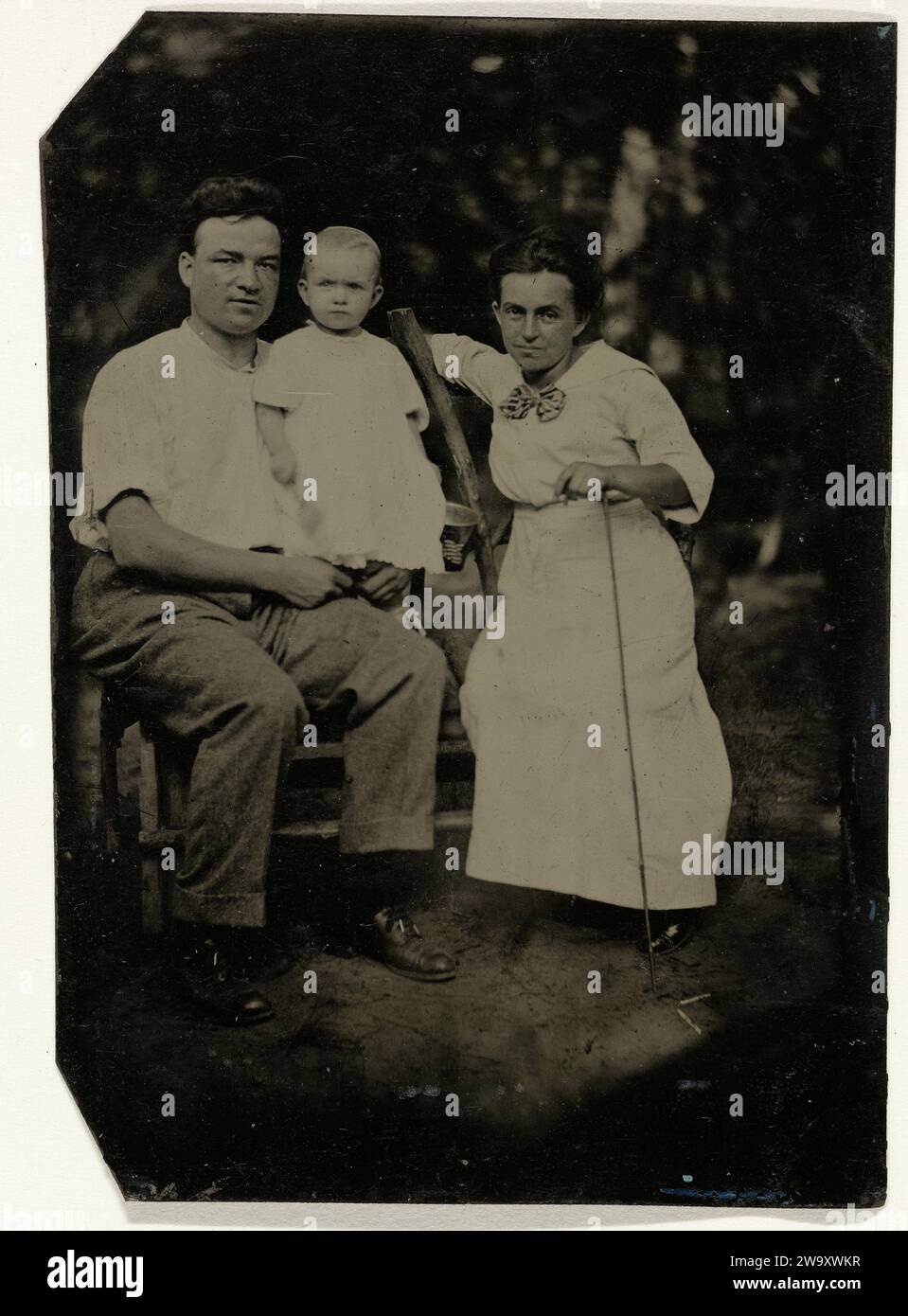 Portrait of a man, wife and child, c. 1870 - c. 1910 photograph North ...